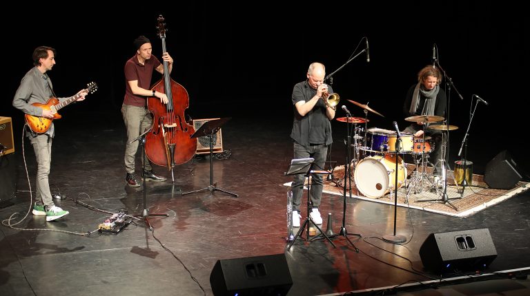 Matthias Bergmann Quartett – Pretend It’s A City – Matthias Bergmann